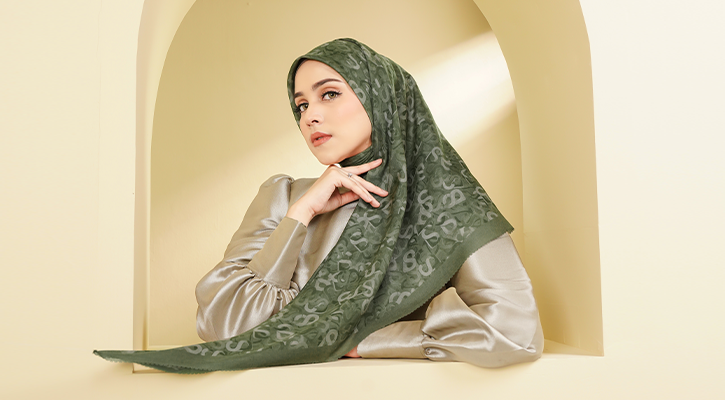 Samla Series – Buttonscarves