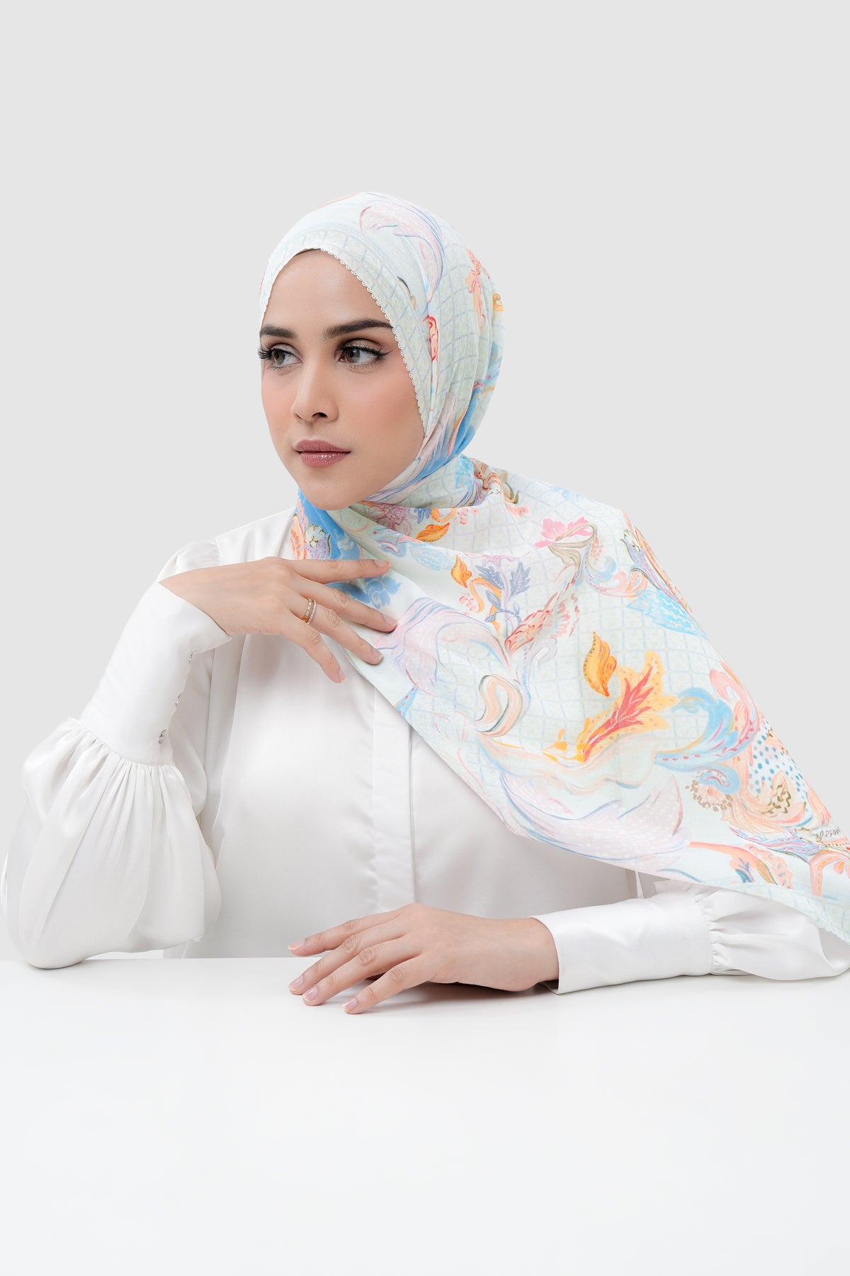 Autograph 3.0 Voile Shawl - Melody – Buttonscarves