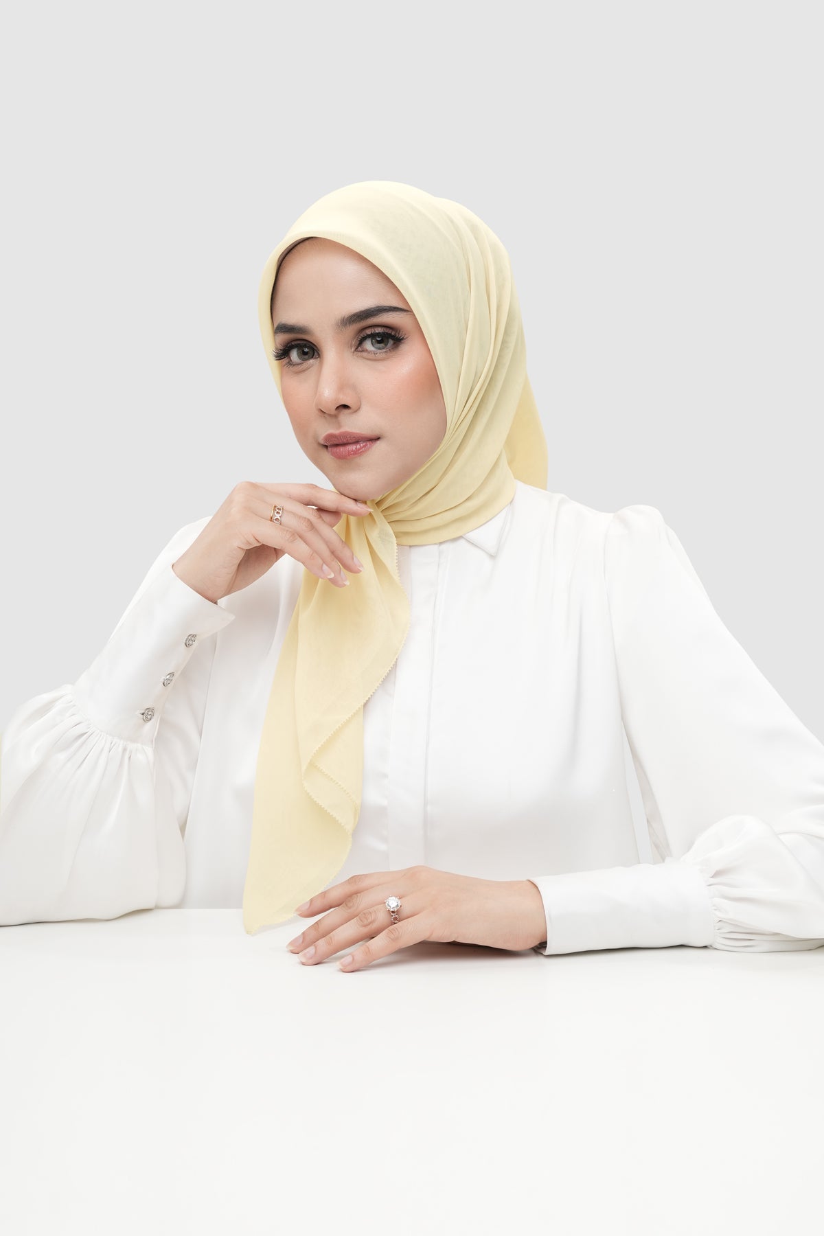 Everyday Scarf - Buttercream – Buttonscarves