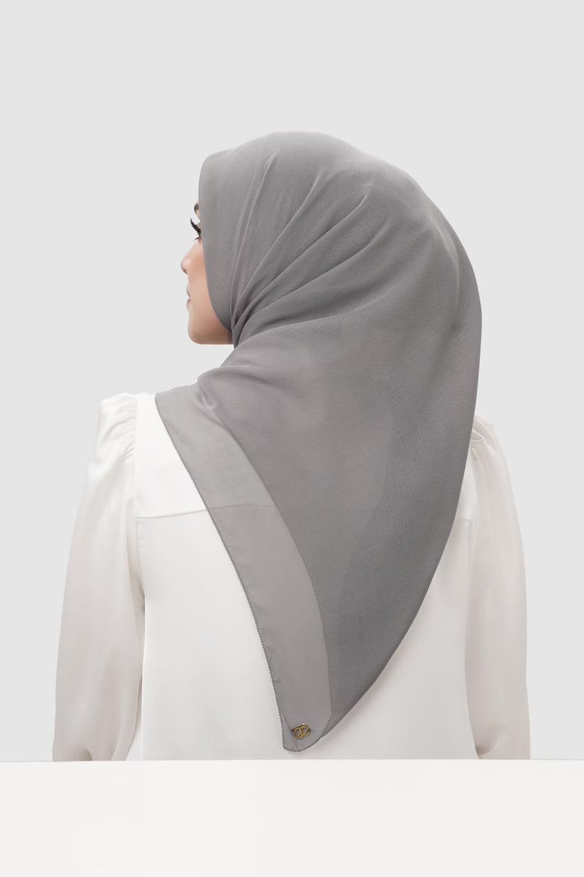 Everyday Scarf - Titanium – Buttonscarves