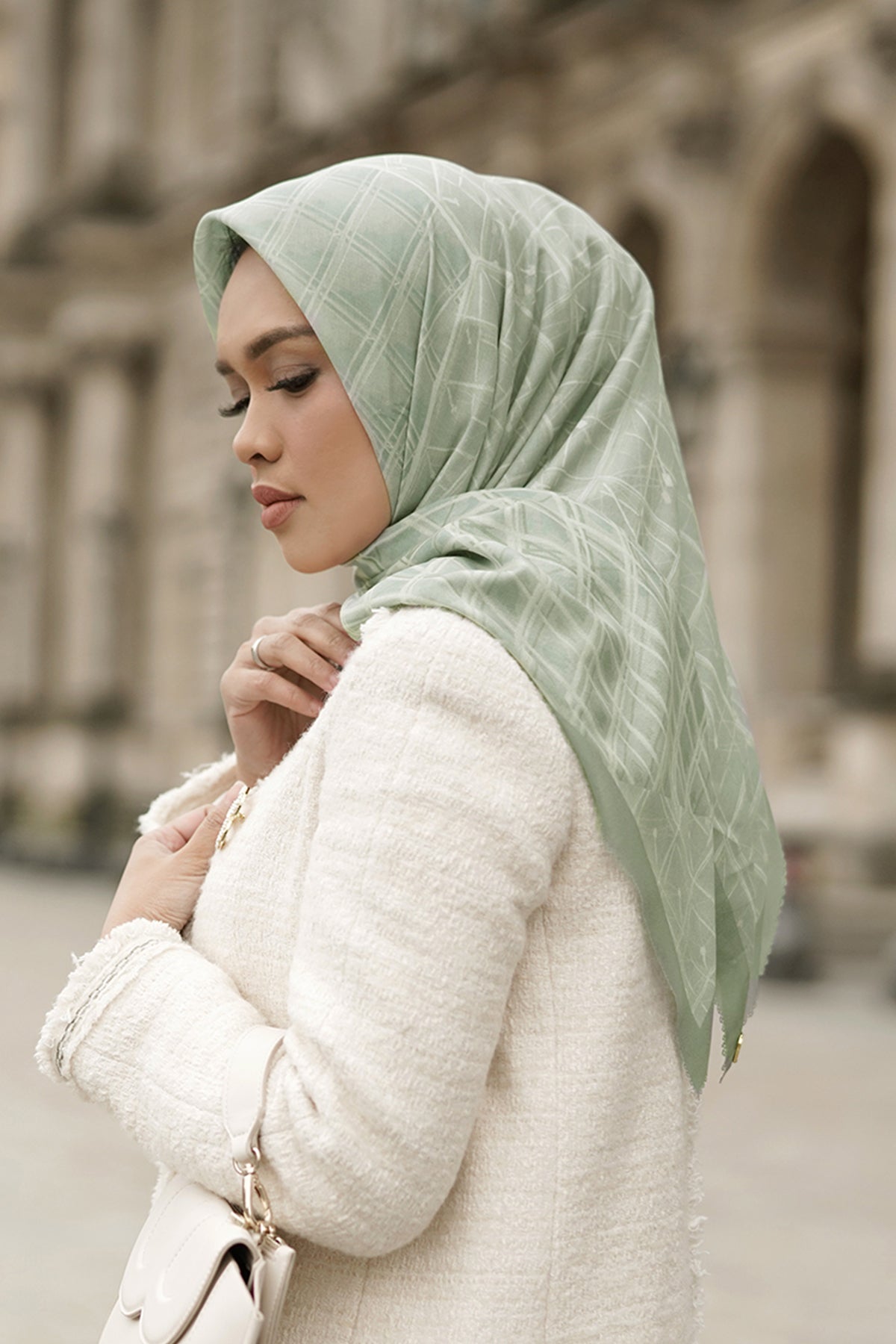 Louvre Series Voal Square - Sage – Buttonscarves